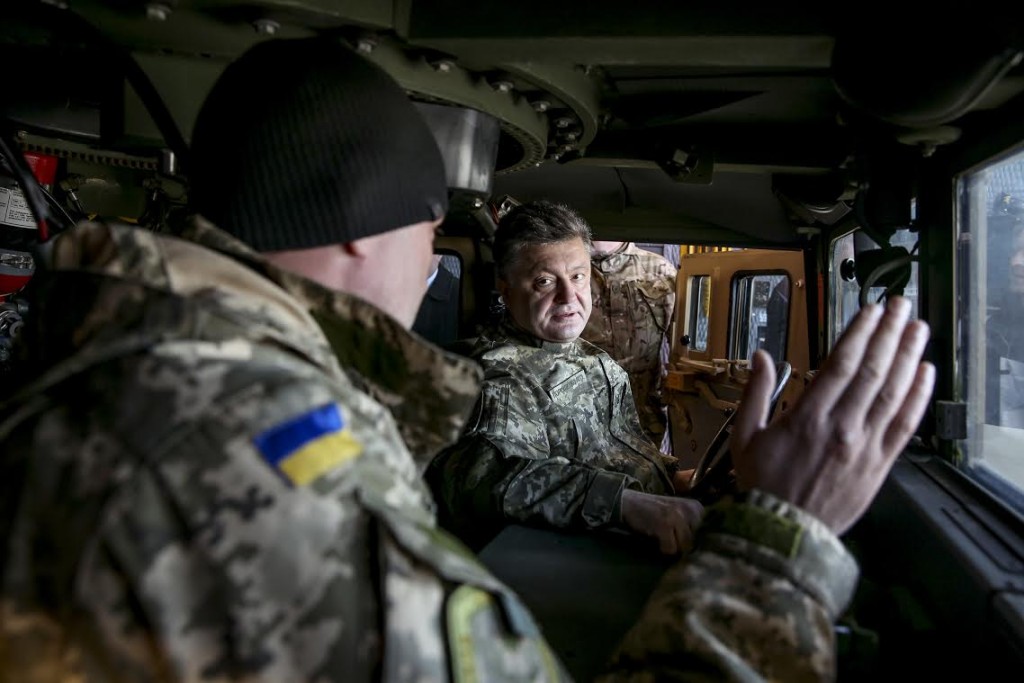 Photo : US delivers first 10 HMMWV to Ukraine – Morale Patch® Armory
