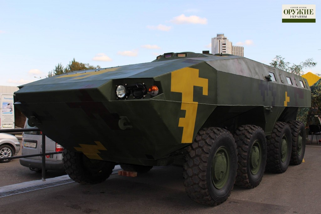 Ukraine unveiled new «Varan» amphibious armoured personnel carrier