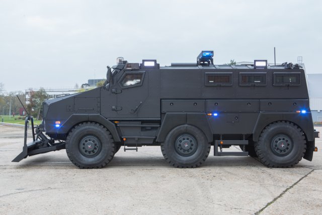 Nexter presents the TITUS in “Internal Security” configuration at the ...