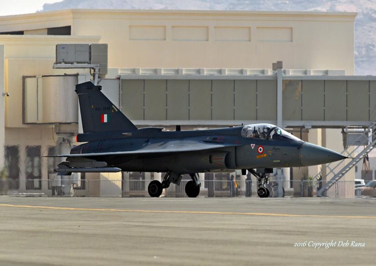 Aerolíneas Jet Hal Tejas