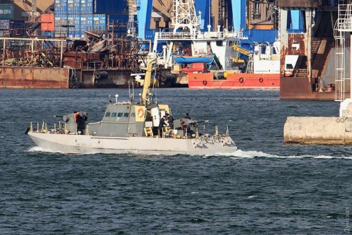 Sea trials start for new Ukrainian Navy Gurza-M small armored artillery ...