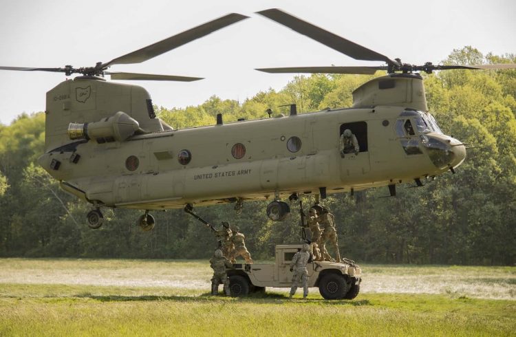 Army National Guard conducts sling load operation with heavy-lift ...
