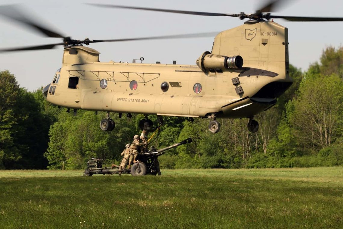 Army National Guard conducts sling load operation with heavy-lift ...