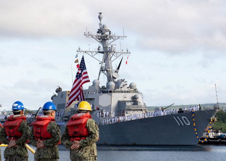U.S. Navy names missile destroyer after late Sen. Thad Cochran