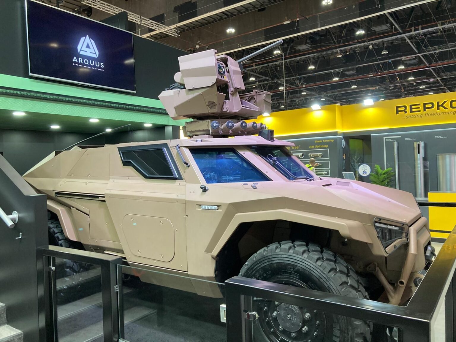 Arquus launches its futuristic armored vehicle at IDEX 2021
