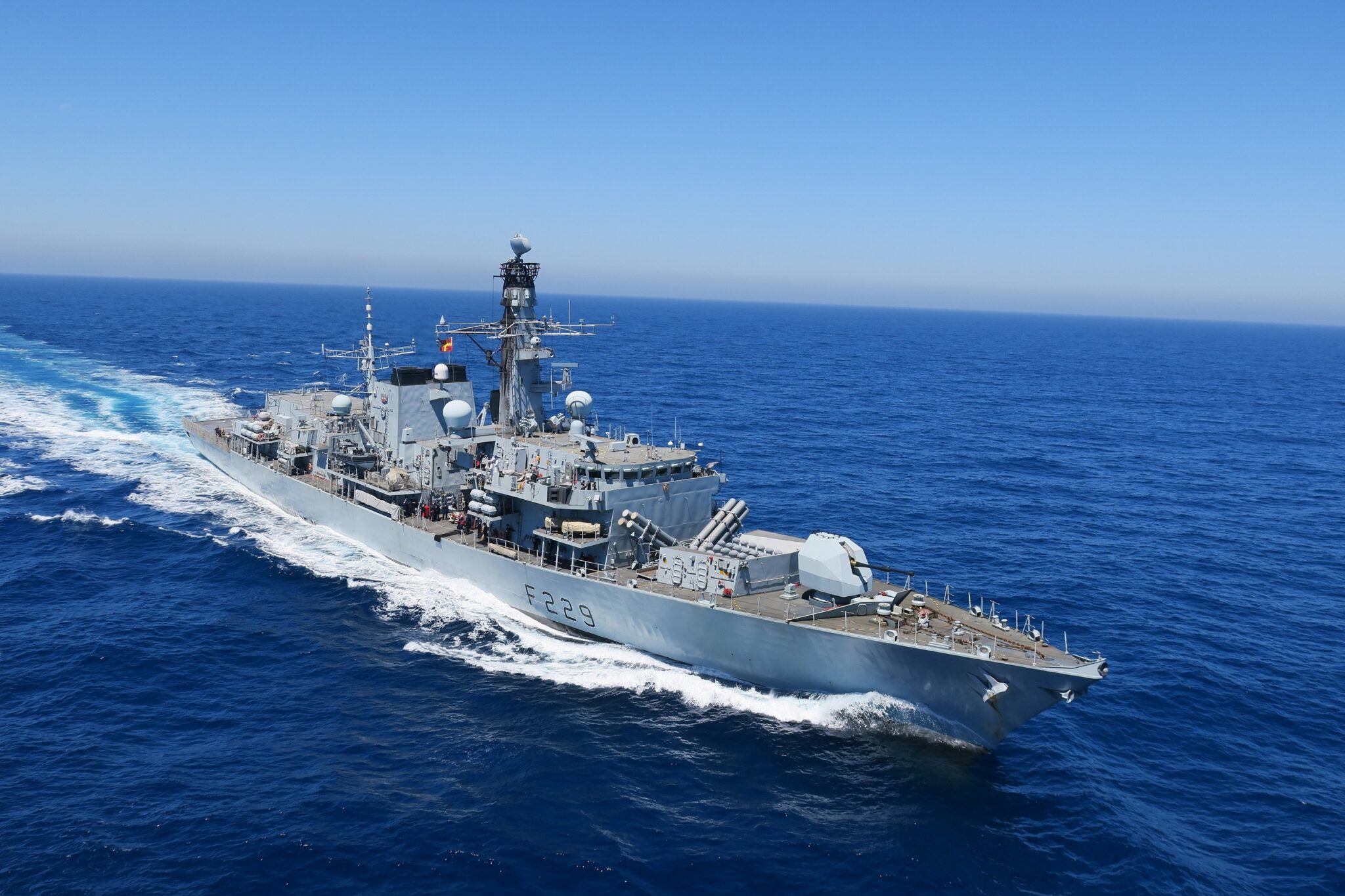NATO shadows Russian warships transiting Celtic Sea, English Channel ...