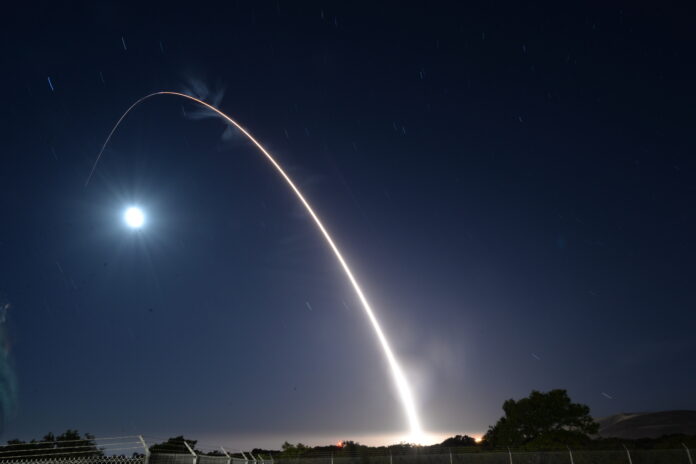 Lockheed Martin secures $996 Million contract for new reentry vehicle