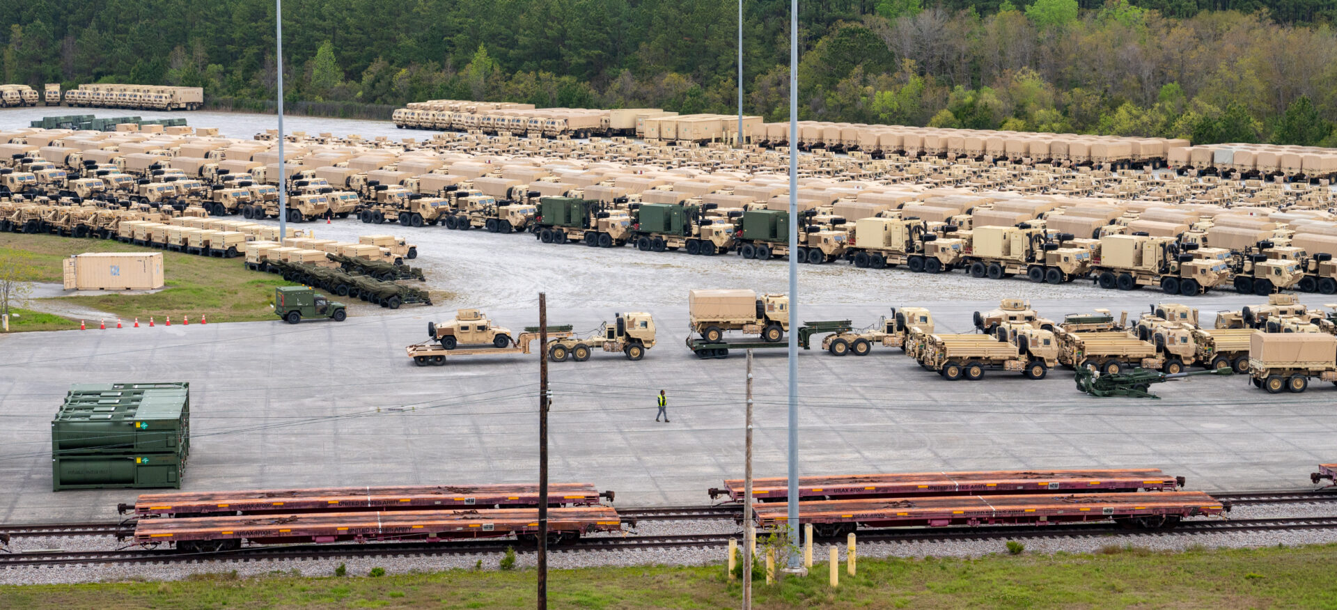 US military conducts extensive logistics operation amid rising ...