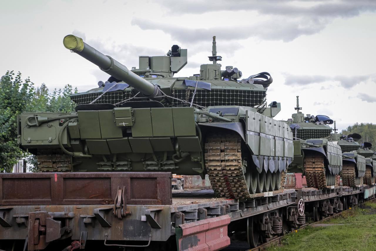 Russian military receives new batch of T-90M tanks