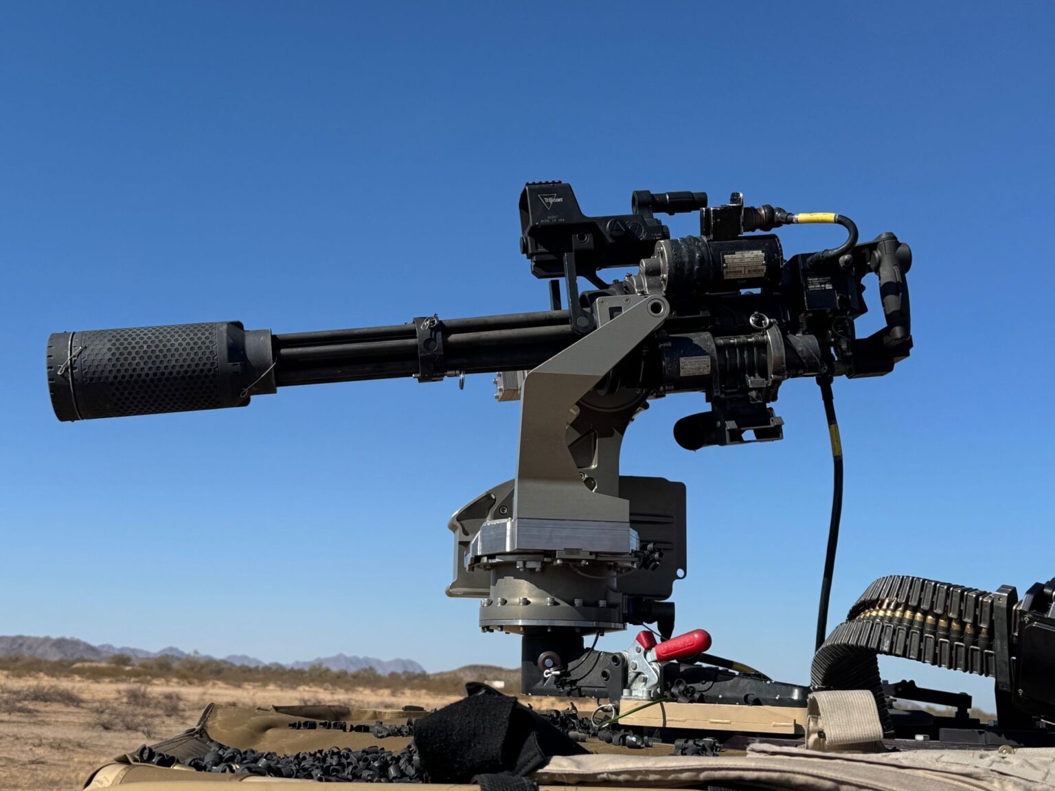 Dillon Aero unveils suppressed M134D minigun
