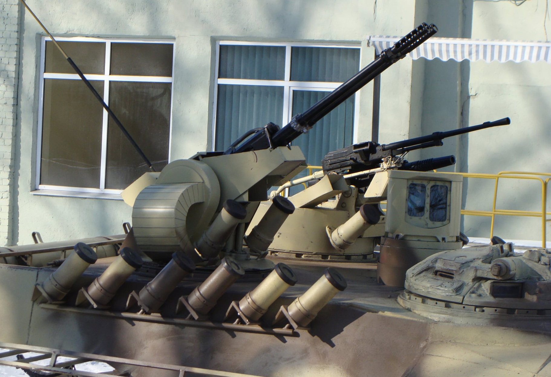 Tanks at a crossroads: dead end or evolving labyrinth?