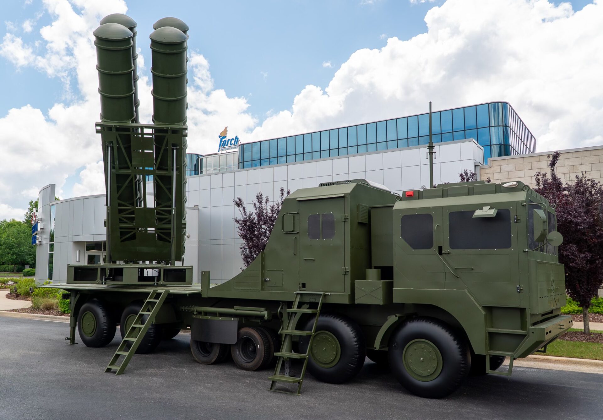 U.S. firm creates replica of Chinese HQ-22 air defense system