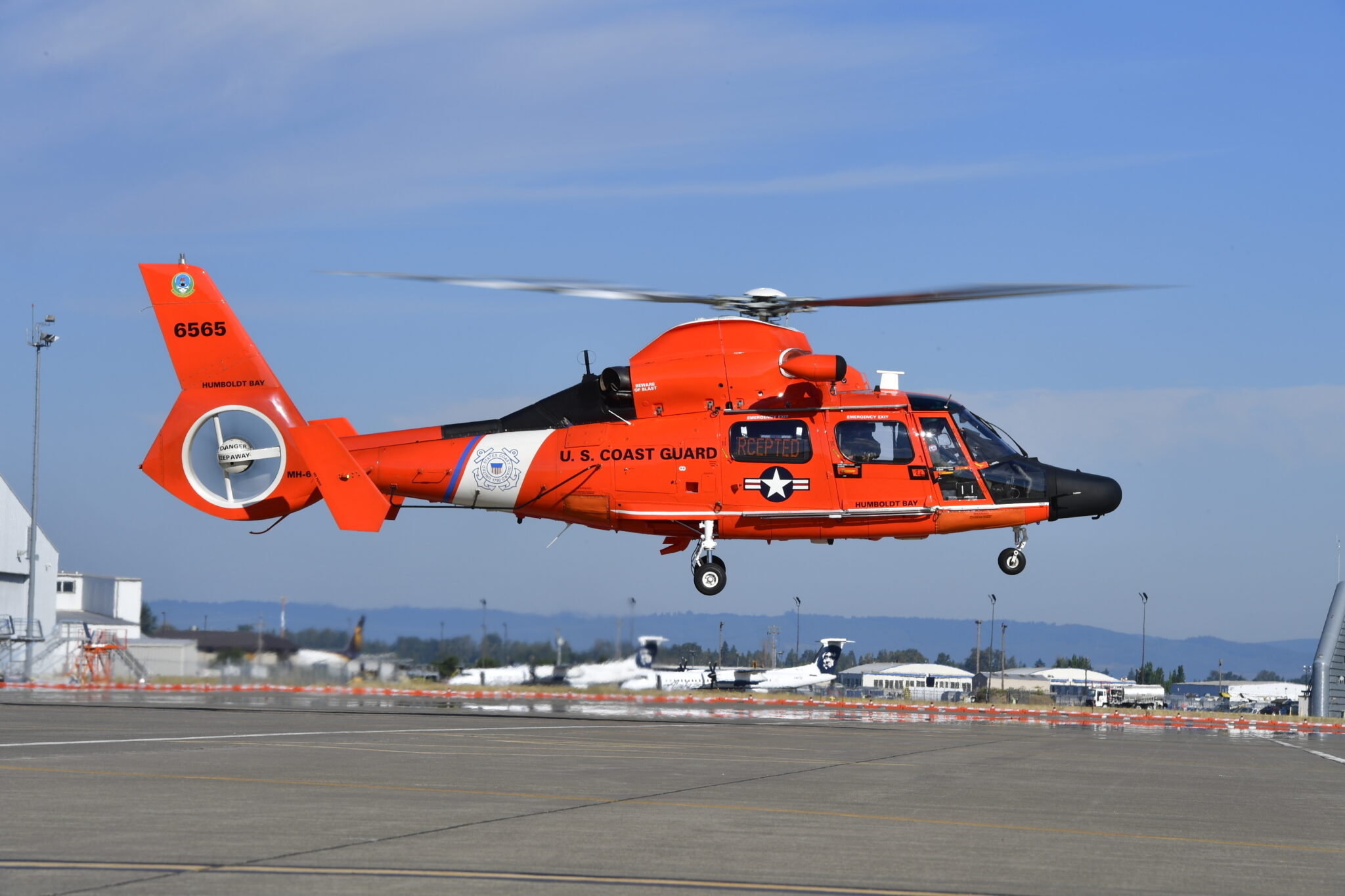 U.S. Coast Guard moves to retire aging Dolphin fleet