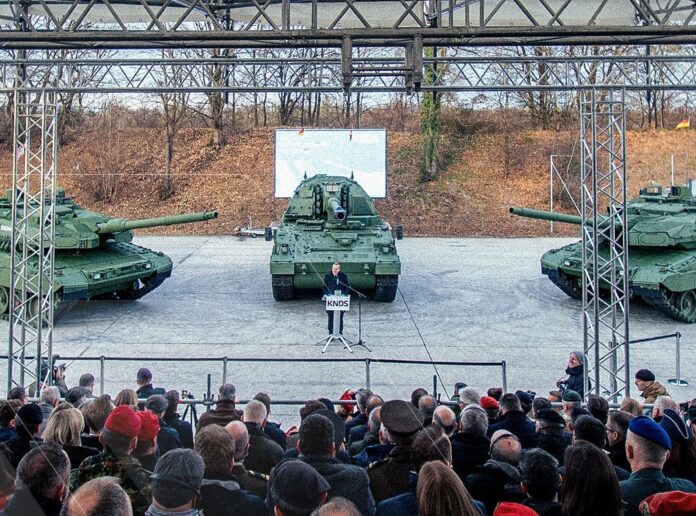 Germany and Norway roll out new Leopard 2A8 tanks