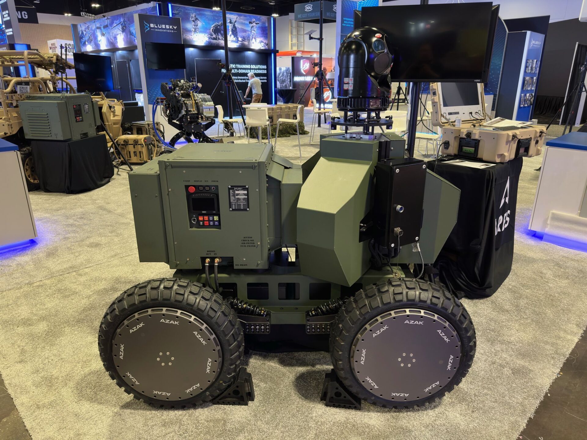 AZAK develops futuristic wheel-centric unmanned ground vehicle
