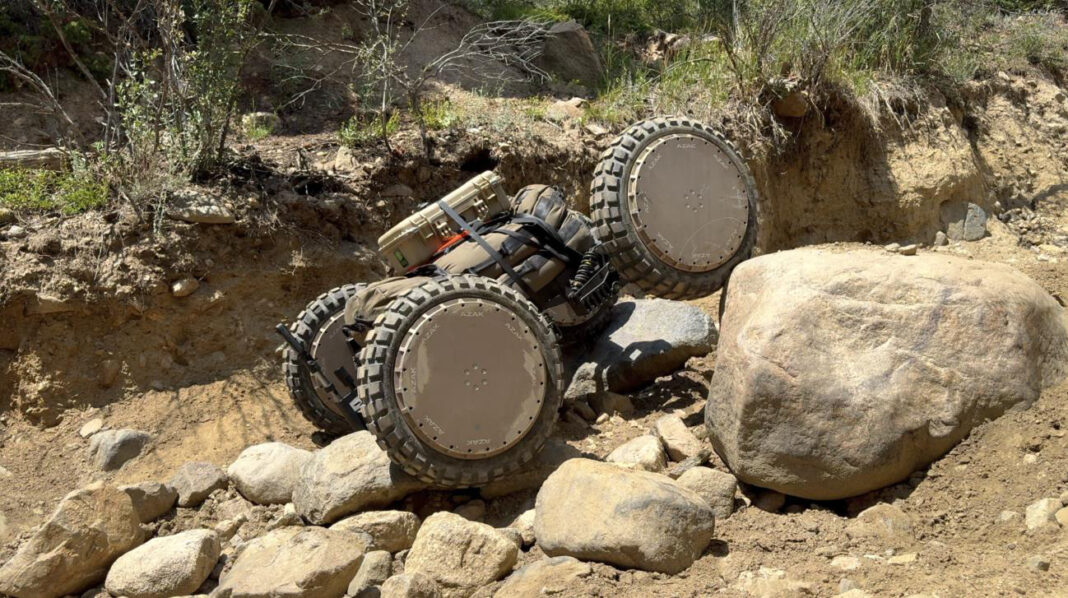 AZAK develops futuristic wheel-centric unmanned ground vehicle