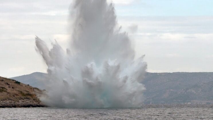 U.S. Navy to increase production of anti-submarine mines