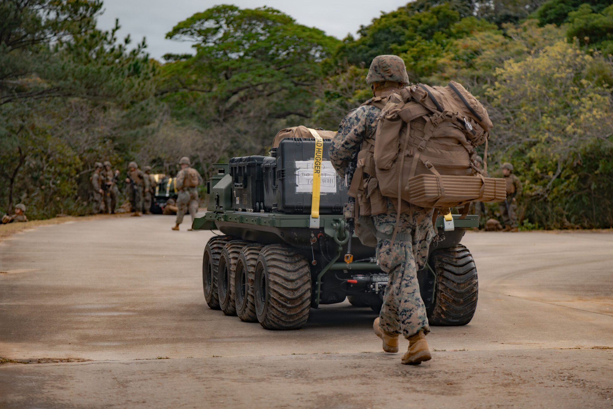 U.S. Marines use robotic ‘mules’ in Japan assault drill