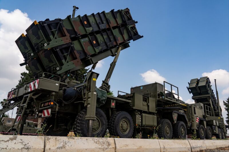 Zelenskyy confirms U.S. arms still flowing — but air defense gap ...