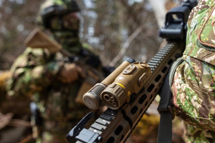 Germany doubles down on night-fighting laser gear for soldiers